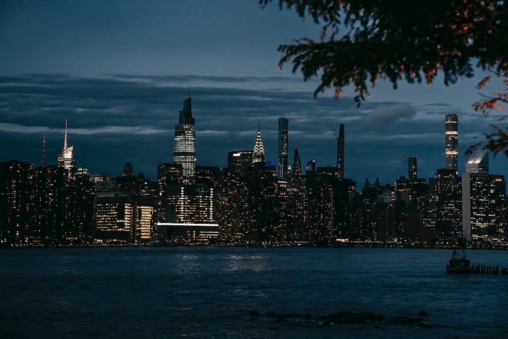 IRS Extension for International Founders: Forms, Deadlines & Pitfalls